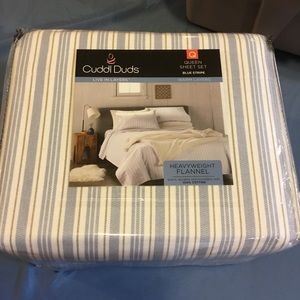 Cuddl Duds Bedding | Cuddle Duds Flannel Sheet Set | Poshmark
